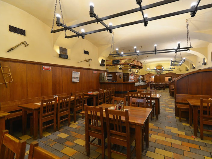 U Medvidku Oldest Resturant In Prague Traditional Czech Restaurant 
